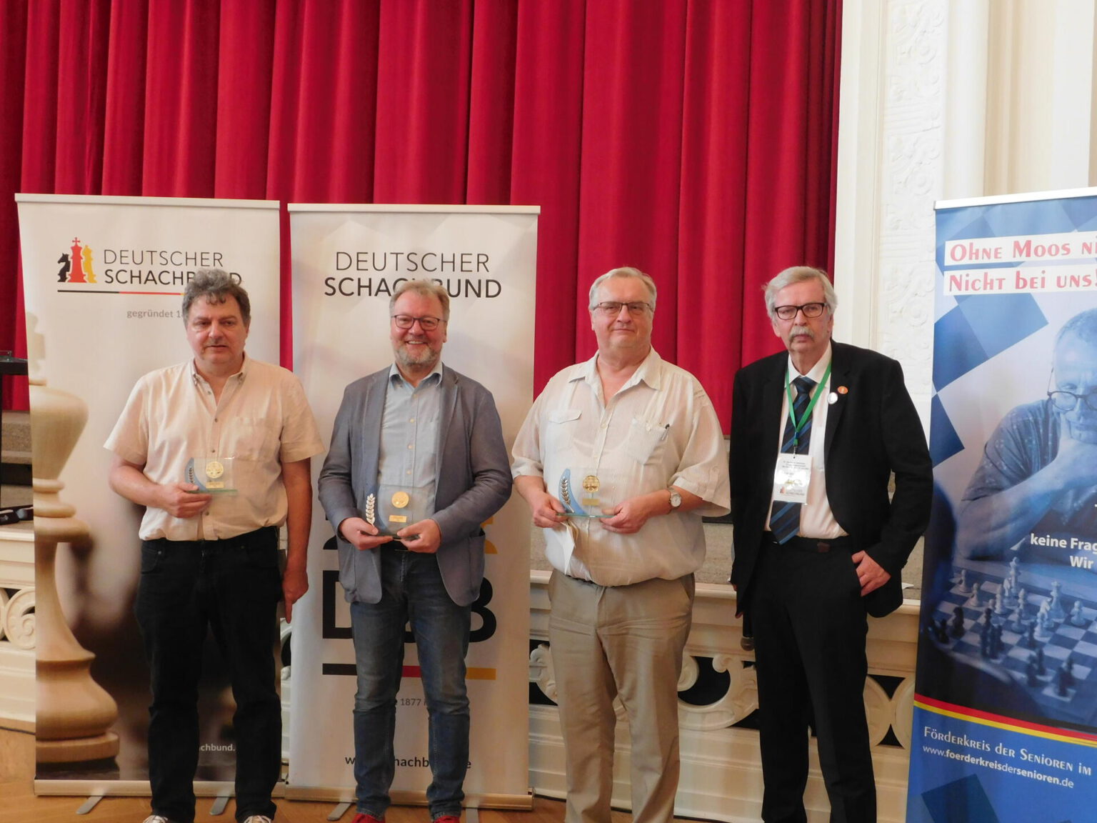 Deutsche Senioren Blitzeinzelmeisterschaft 2025 in Bad Neuenahr ...